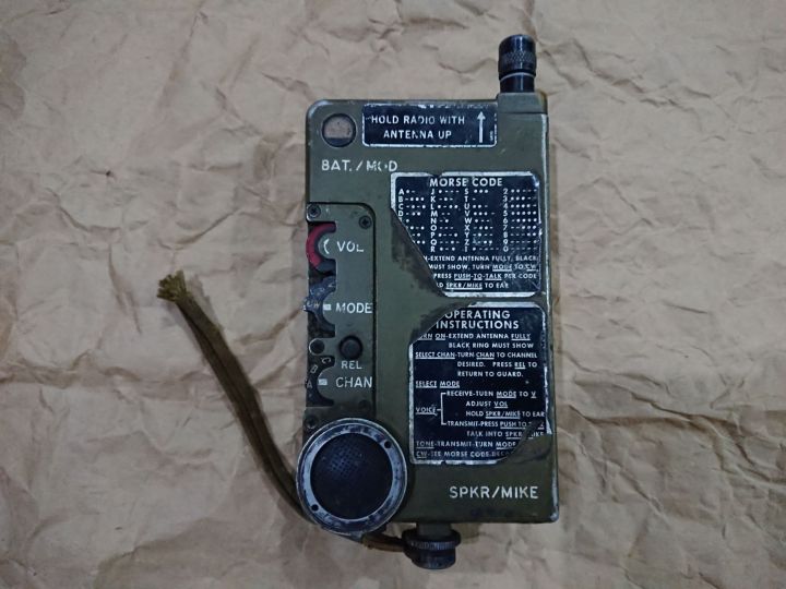 วิทยุ AN/URC-64 สภาพ โชว์ ใช้งานไม่ได้แล้ว | Lazada.co.th
