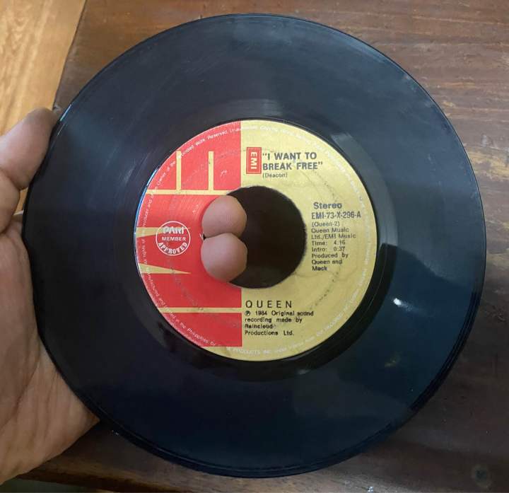 Queen - I Want To Break Free - Philippines Original Classic Rock Music ...