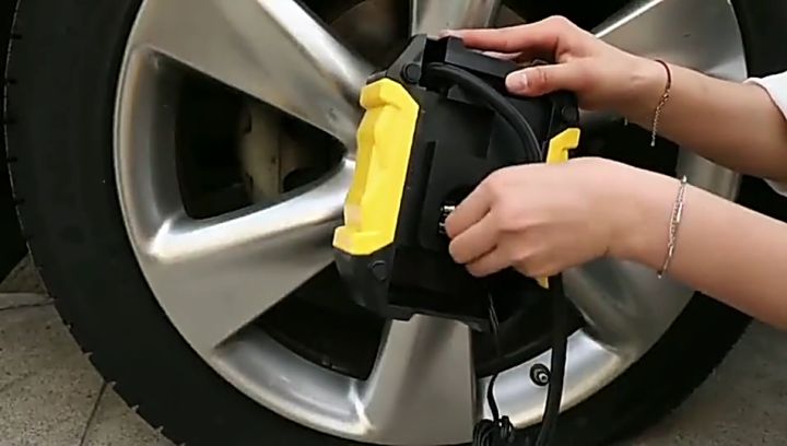 12V Tire Inflated Car Pump Inflation Range Tire Inflation Air Pump ...