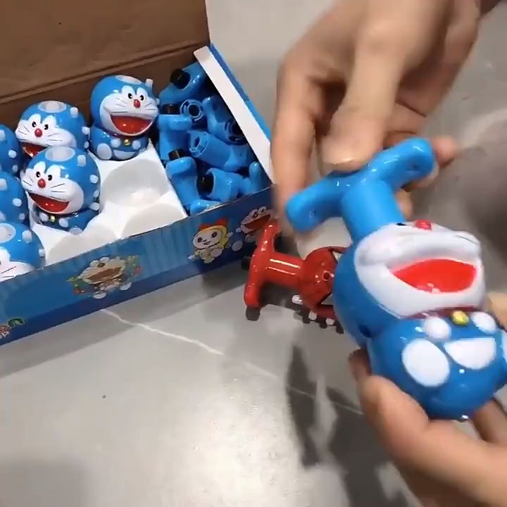 Multi-color Spinning Gyro Toy Cartoon Electric Music Flashing Light ...