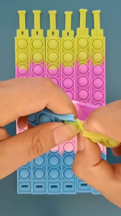 Bella Pop It Fidget Toy Colorful Cute Bracelet Tiktok Fidget Pop It Toy ...