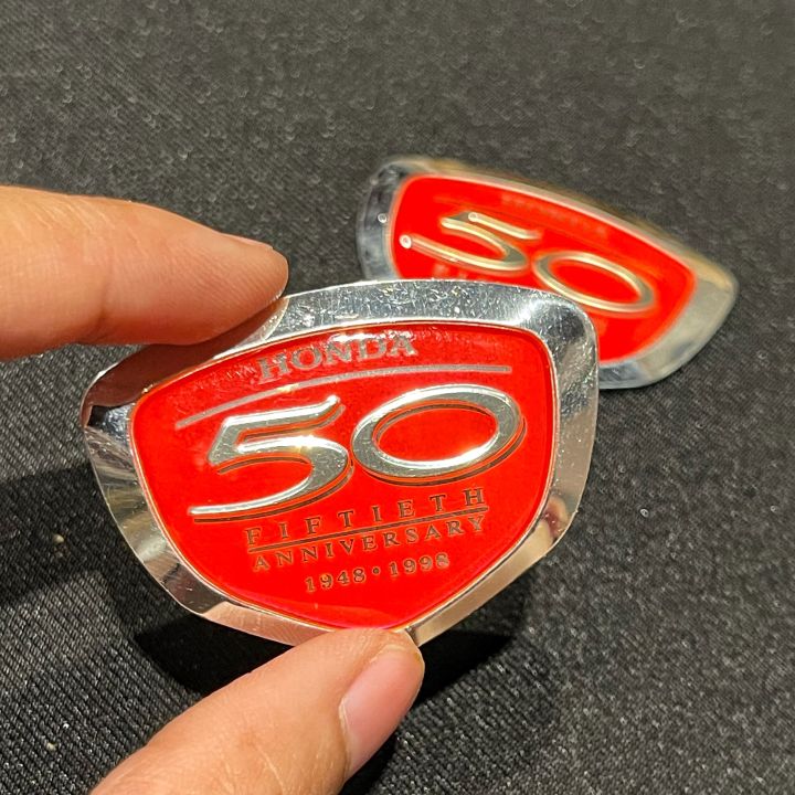 โลโก้Julio 50ปี โลโก้จูลิโอ้ 1 คู่ | Lazada.co.th