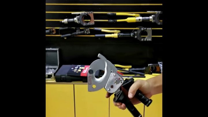 Multi-function Cable Cutter XLJ-D-500 Heavy Duty Ratcheting Cable ...