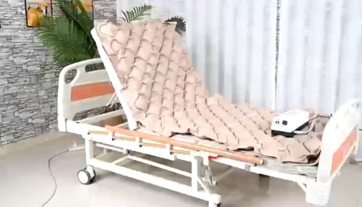 MLADEN Medical Air Mattress Anti Decubitus Bubble Tube Ripple Mattress ...