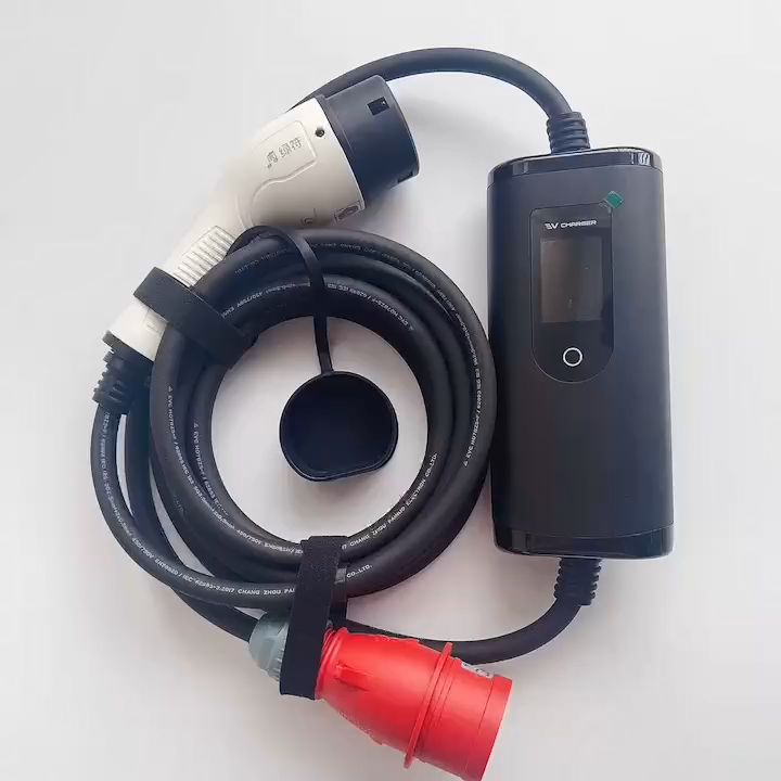 Type 2 up to 11kW CEE Plug Portable EV Charger 3-Phase 380V 16A 5m EV ...