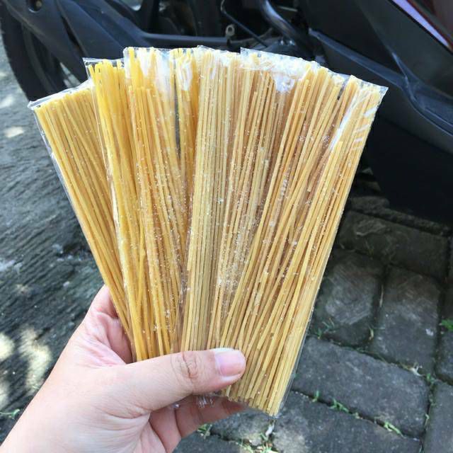 MIE LIDI / BITING BITINGAN JADUL DAPAT 2 RASA JAGUNG BAKAR | Lazada ...