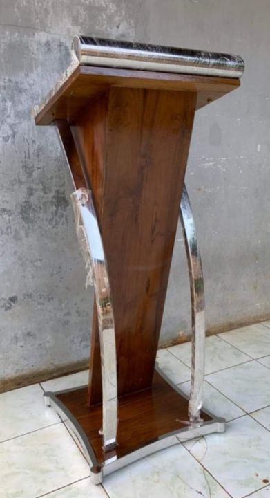 Podium Mimbar Panggung Pidato Kayu Jati Stanlis 35 Cm X 70 Cm X Tinggi ...