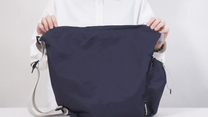 Hellolulu รุ่น REESE - Daily Duo Shoulder Bag ปรับสายสะพายได้หลายแบบ สะพายข้าง สะพายไหล่ ถือได้ ...