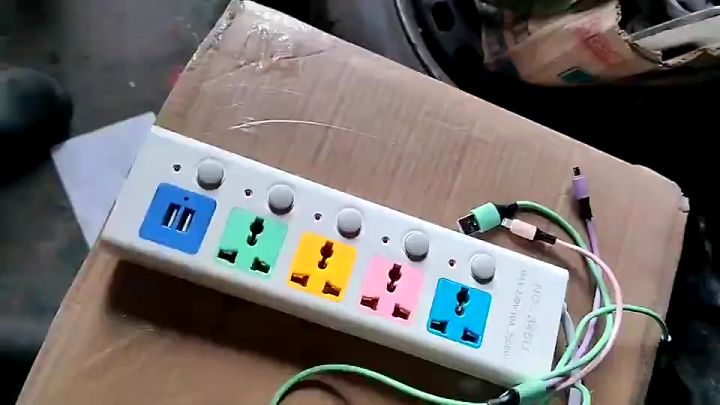 Multi Function Socket Extension Outlet With 4 Power Socket And 2 Usb Ports 2 Meters Usb Hub