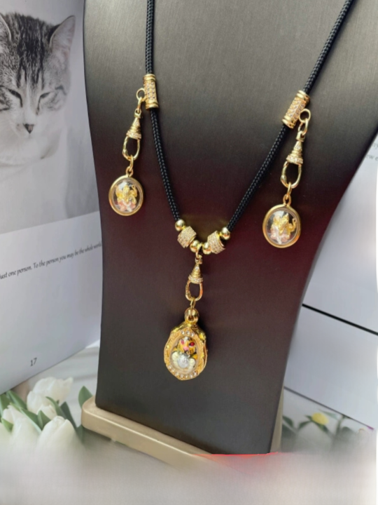 [Thai Element] Diamond-Embedded Thai-Style Amulet Chain Pendant ...