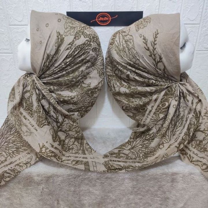Hijab Segi Empat Voal Motif Polka Warna Coksu Kerudung Jilbab Terbaru ...