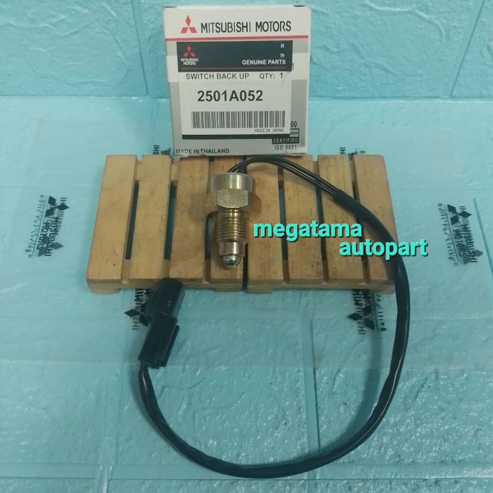 Atret Mundur/Switch Swit Back Up Mitsubishi Triton 2.5cc 2501A052 ...