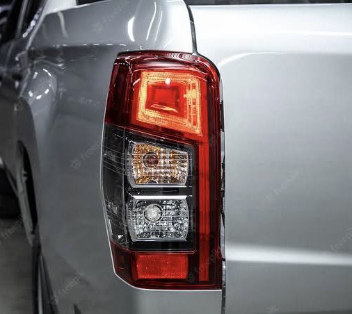 Mitsubishi Triton Strada GLS (4X2) 2019-2022 (Bulb Type) Tail Light ...