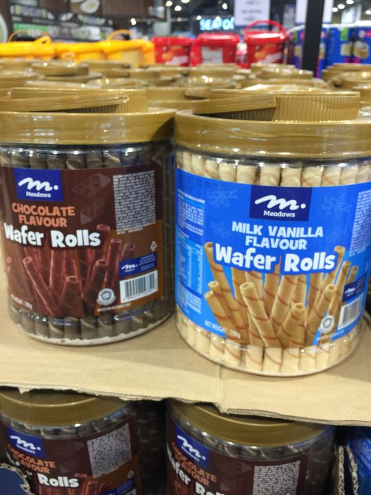 Meadows Wafer Rolls Chocolate/Milk Vanilla/Peanut Flavor 700g | Lazada PH