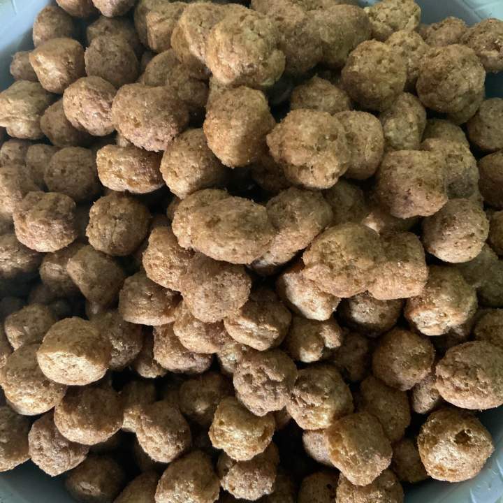 Chiki Ball Aneka Rasa Merk Nana | Cemilan Renyah Nana Ball Keju, Balado ...