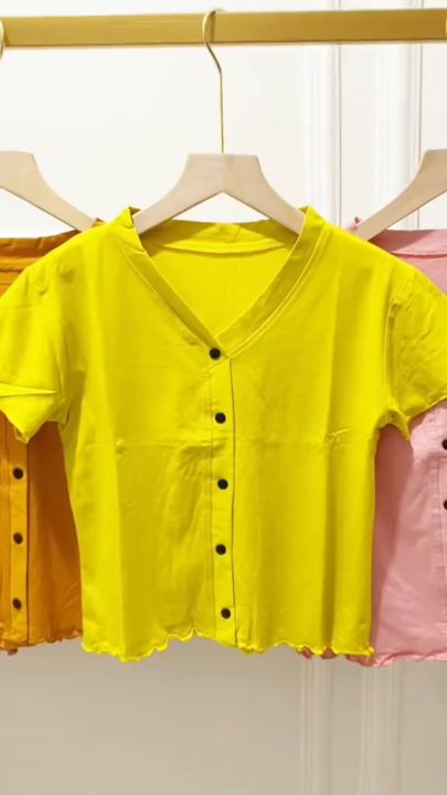 Syafiqa - Atasan Crop Kancing Premium / T-Shirt Button top V-neck neci kriwil wanita / Korean ...
