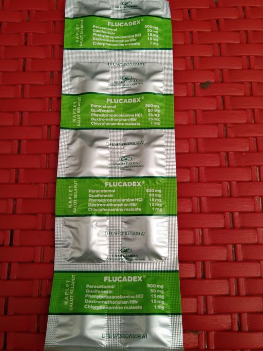 flucadex kaplet( obat batuk pilek,panas,sakit kepala, bersin2 ...