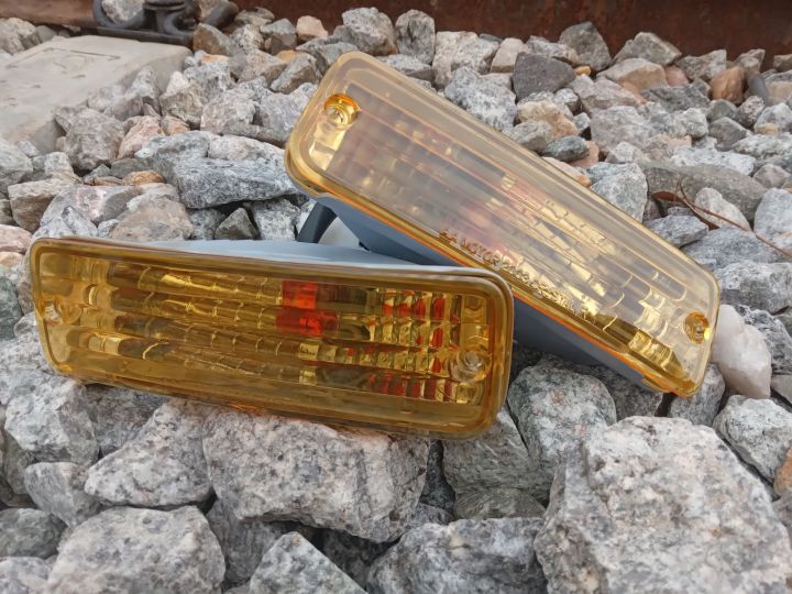 1 คู่ สีเหลือง ไฟกันชนเพรชด้านหน้า TOYOTA mighty-x (3สาย) สำหรับ TOYOTA ...