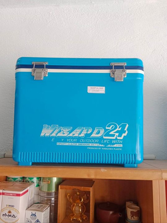High quality cooler, 24L , Japan SURPLUS , metal lock ACTUAL PIC ...