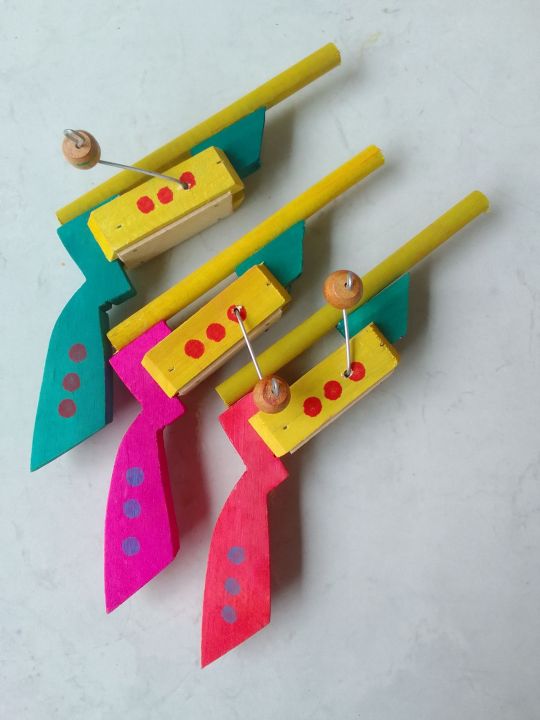 Pistol Kayu Etek-Etek /Tembakan Kayu/Mainan Jadul/Mainan Tradisional ...