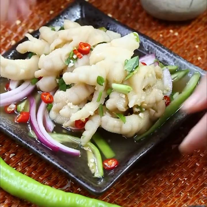 Fasimiyu ตีนไก่ไรกระดูก 200g ตีนไก่เผ็ดจีน รสชาติเปรี้ยวเผ็ดมะนาว ตีนไก่กล่อง boneless chicken ...