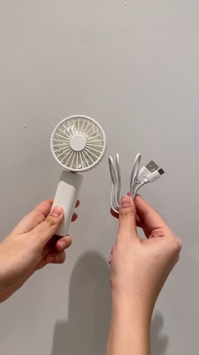 มูจิ พัดลมพกพาแบบมีด้ามจับพร้อมสายชาร์ต USB (ปรับได้ 4 ระดับ) - MUJI ...