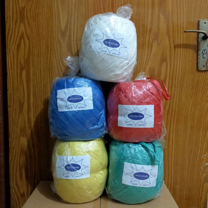 tali rafia putih / merah / hijau / biru / kuning / tali plastik ...