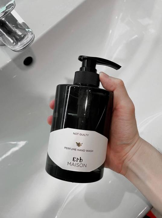 Erb Maison Not Guilty Perfume Hand Lotion 500ml. | Lazada.co.th
