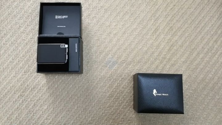 DM100 4G 2.86 Inch Screen Smart Watch Android 7.1 OS Phone 3GB RAM 32GB ...