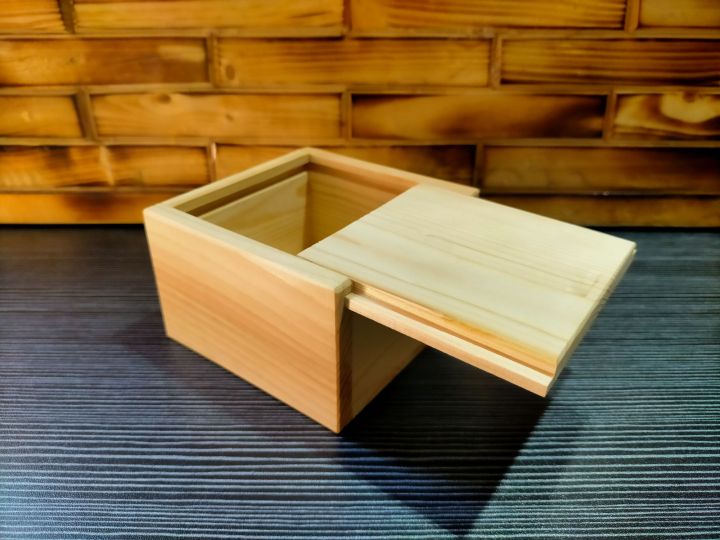 Small Wooden box with sliding lid/cover | Lazada PH