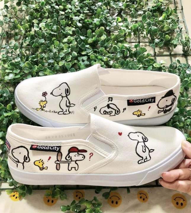 รองเท้าเพ้นท์ลายsnoopy | Lazada.co.th