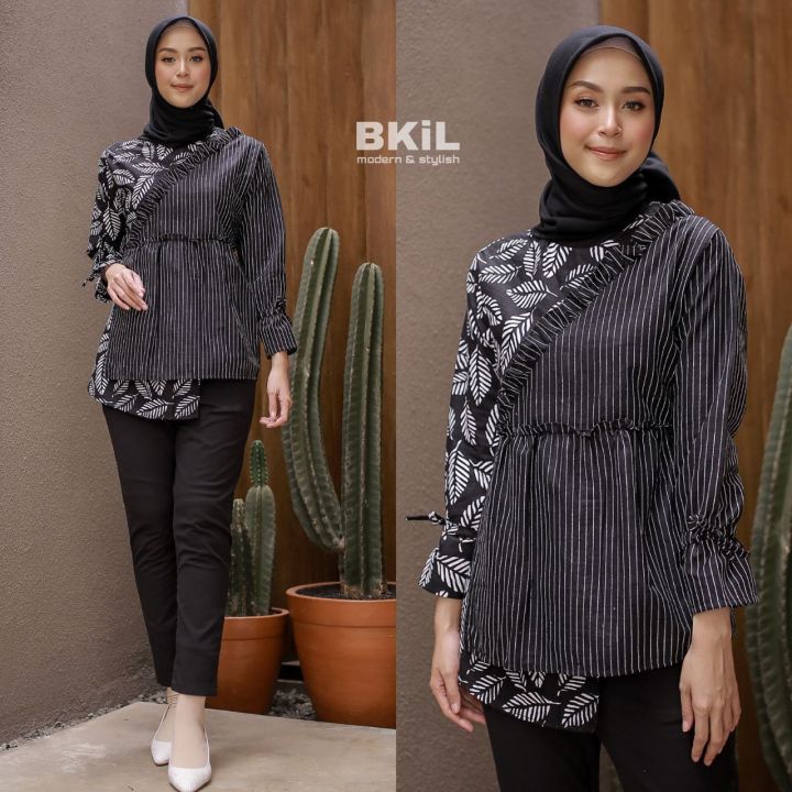 Baju atasan wanita/Baju blouse wanita/Baju atasan wanita kekinian/Baju Batik masa kini/Baju ...