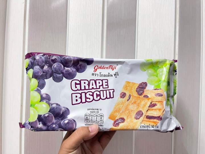 golden fuji strawberry biscuit grape biscuit pineapple biscuit ขนมปัง ...