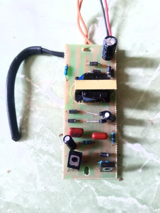 Mesin Adaptor 2 Amper output 12 Volt Input 220 Volt Trafo Besar PCB ...