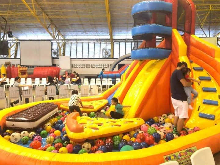PVC Giant Inflatable Playground Slides Ballpit Pool with blower | Lazada PH