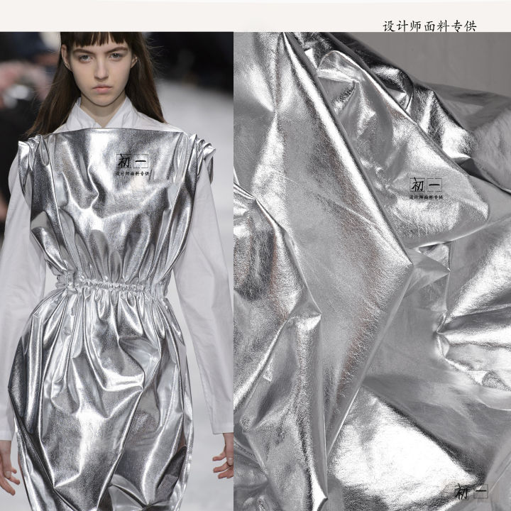 เสื้อโค้ทผิวเงา/สีเงินเงางามเสื้อตัวในแบบบางผิวเงาหนังนิ่มเทียม PU ...