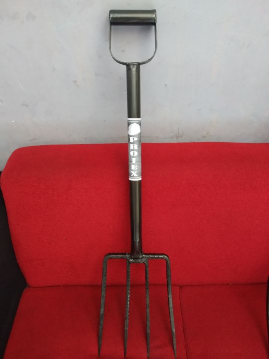 garpu tanah / garpu injak garpu 4 jari. gagang besi pool dari baja ...