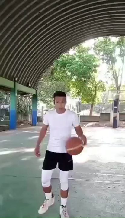 Basketball Men's Sports Shirt Compression Sando for Basketball Elastic ...