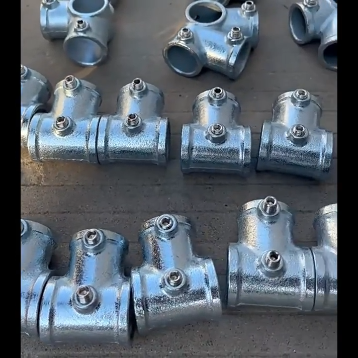GI Pipe Fitting Connections 20MM Pipe Elbow/Tee for DIY Shelf Bracket ...