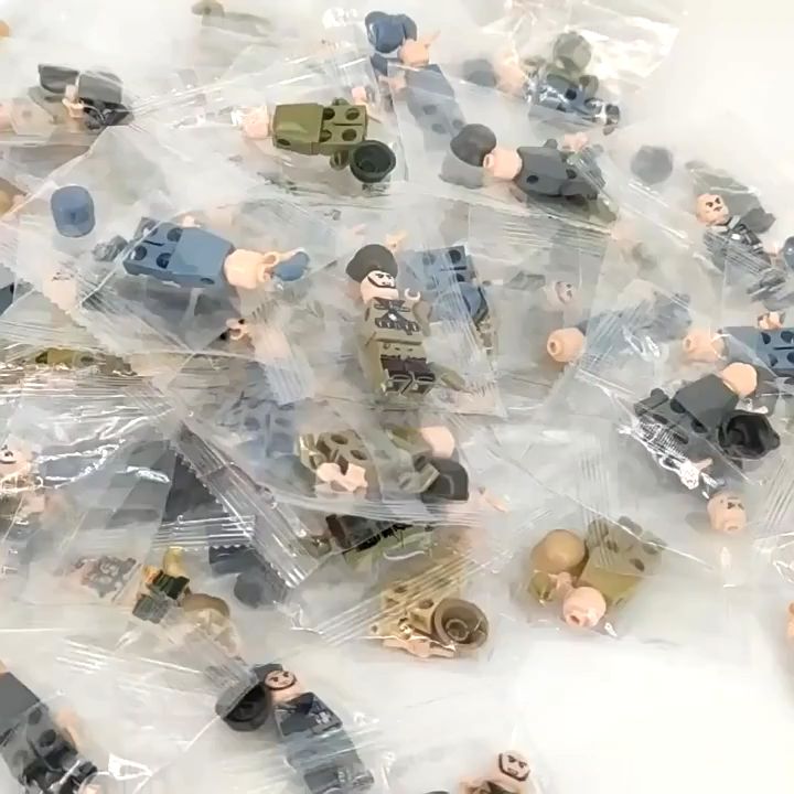 50 Pcs Random MiniFigures Small Particle Mini Figure for Building ...