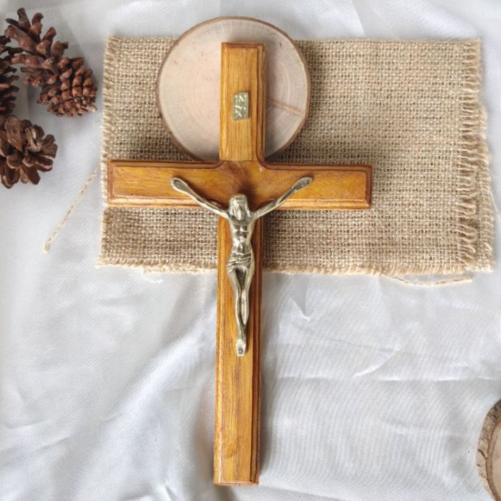 Salib Yesus Salib Katolik Salib Kristen Patung Salib Patung Yesus ...