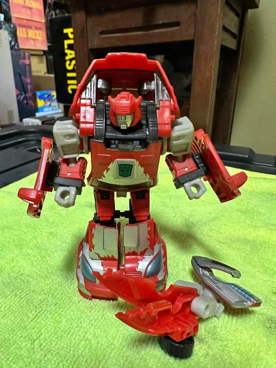 Transformers Generations Classic CLIFFJUMPER Deluxe Class | Lazada PH