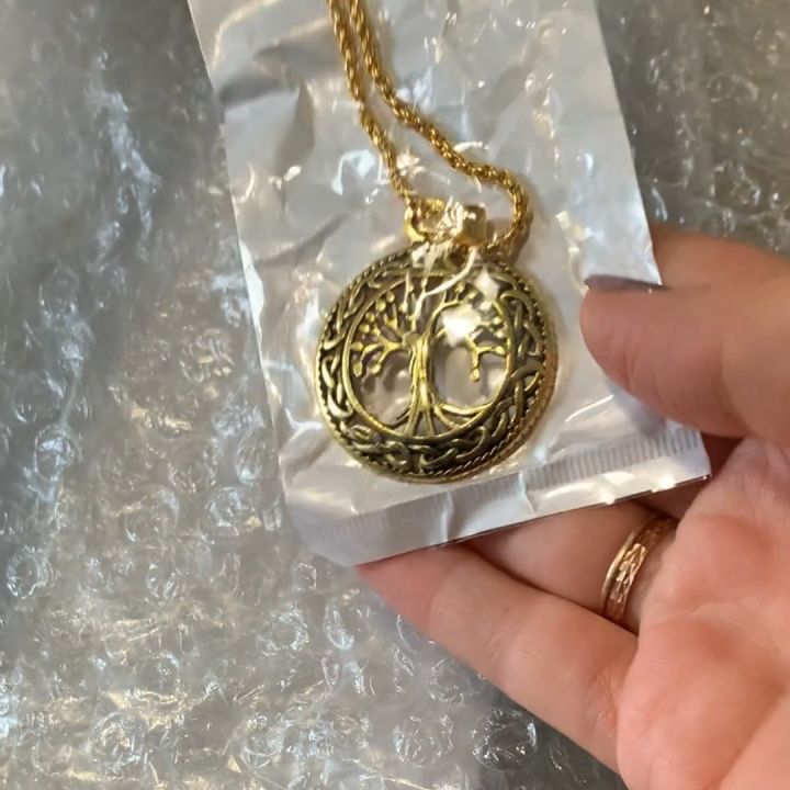 เครื่องรางต้นไม้ Tree Amulet พลังแห่งธรรมชาติดึงดูดโชคลาภ เงินทอง และ ...