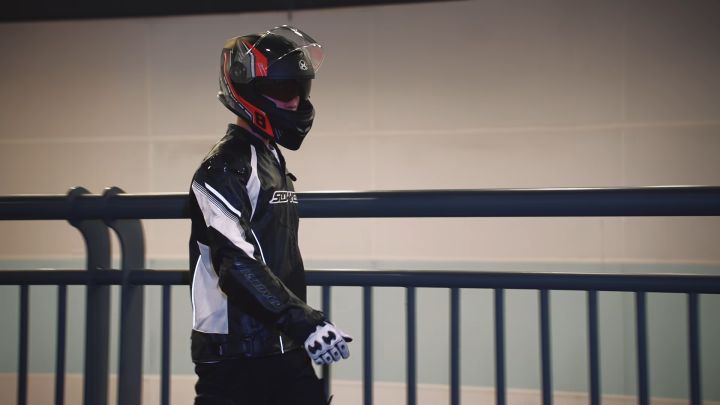 AXK 902 Dual Lens Motorcycle Helmet Unisex Full Face Helmet With ICC ...