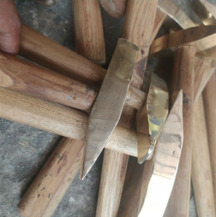 palu Kuningan gagang kayu/ palu ciping Kuningan 0.3 kg | Lazada Indonesia