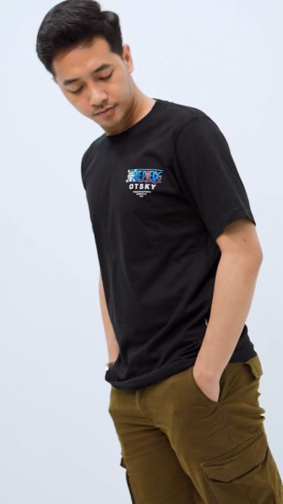 Otsky Kaos Pria Anime One Piece Mugiwara Strawhat Luffy Pirate Wano X ...