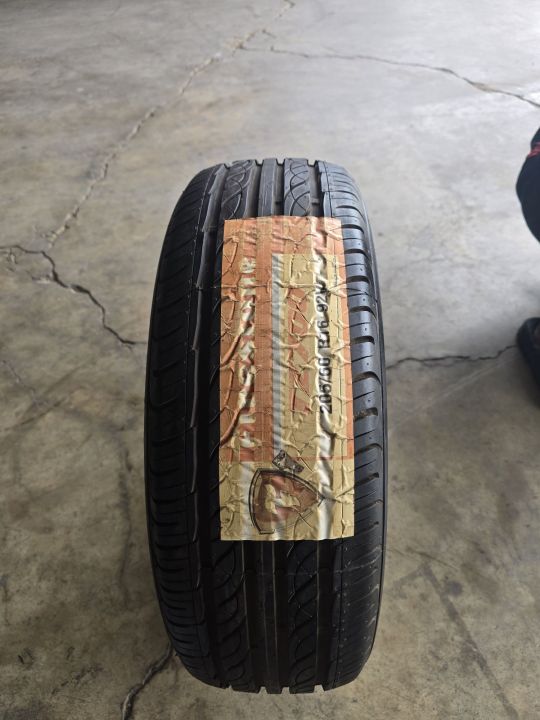 ยางรถยนต์ Firestone tz700 ขนาด 205/60R16 ยางใหม่ ปีเก่า ไม่ทราบปีถูกเจ ...