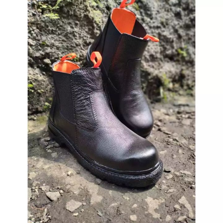 sepatu booth safety wanita kulit slip on karet | Lazada Indonesia