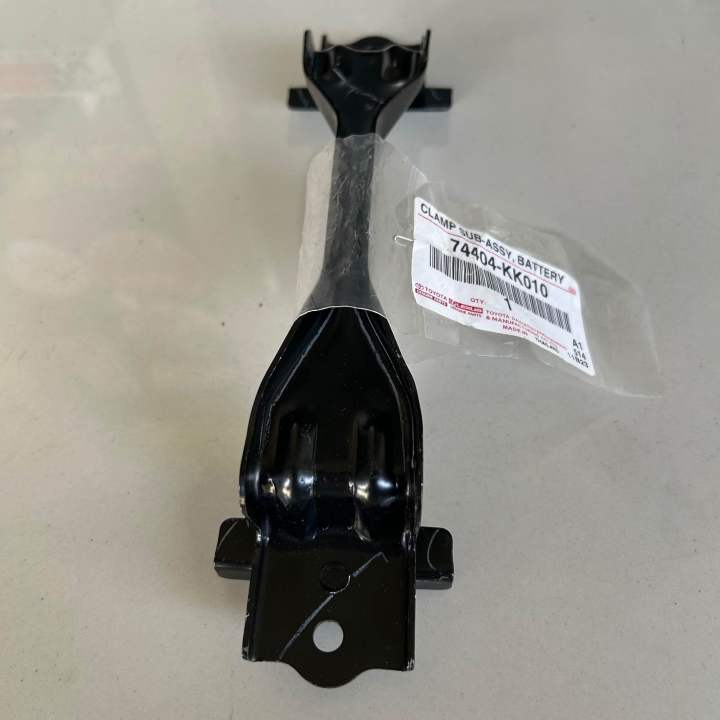 GENUINE/ORIGINAL TOYOTA BATTERY CLAMP FOR FORTUNER/HILUX/INNOVA 2016 ...