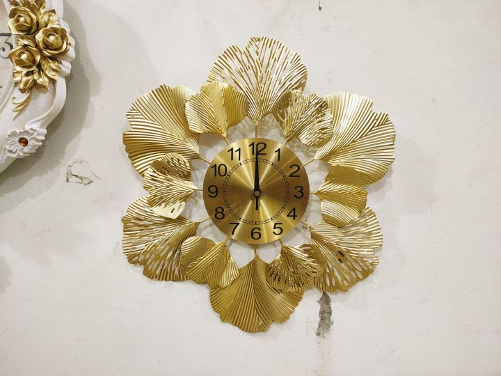 jam besi aesthetic/jam dinding daun gold besi aesthetic | Lazada Indonesia